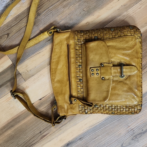 Bags | Oak Leathers Crossbody Genuine Leather Yellowish Tan Color ...